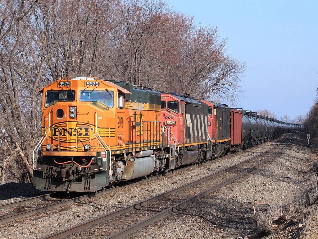 BNSF 9979